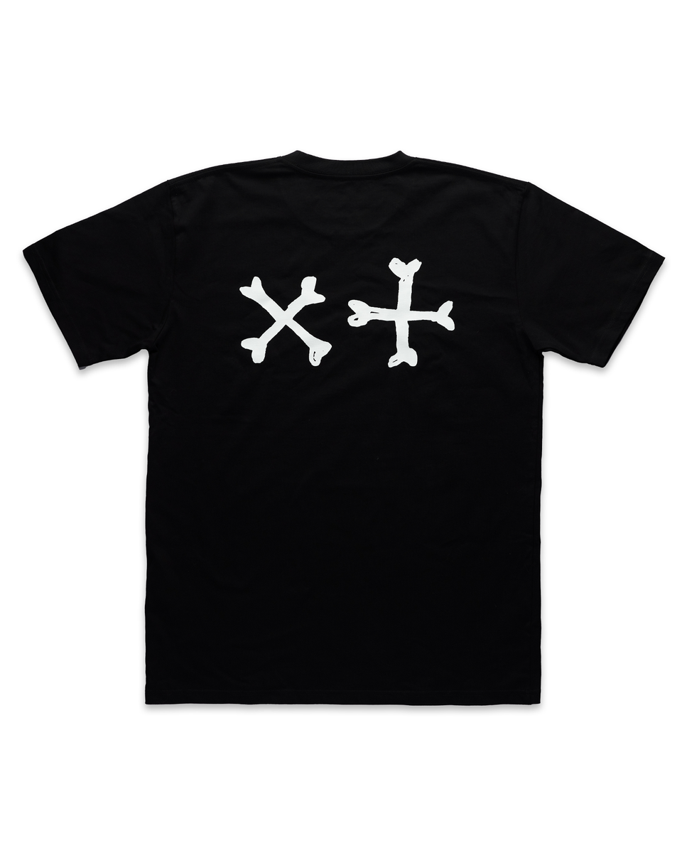 Balint Zsako x Mona adult tee – Mona Shop